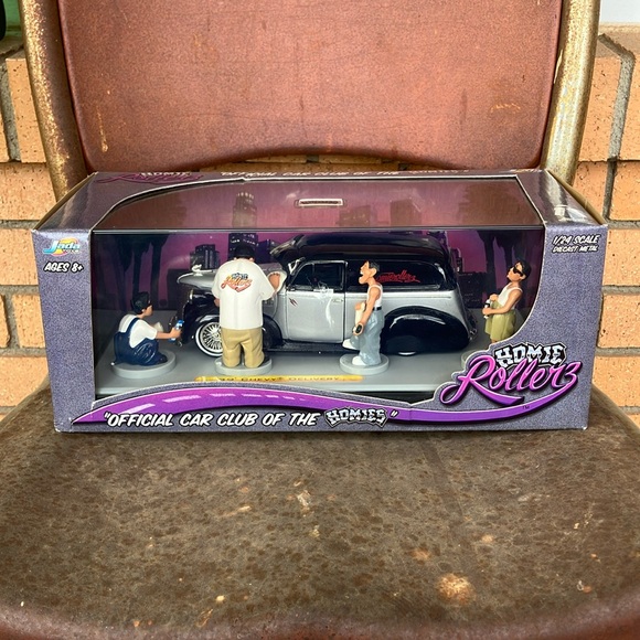 Homie | Toys | Homies Rollerz Diecast Car With Figures Nib 39 Chevy ...